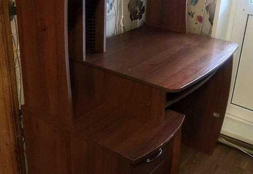 Письменный стол бу коричневый