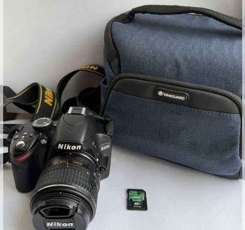 Nikon d3200 kit 18-55mm пробег 6124 кадра