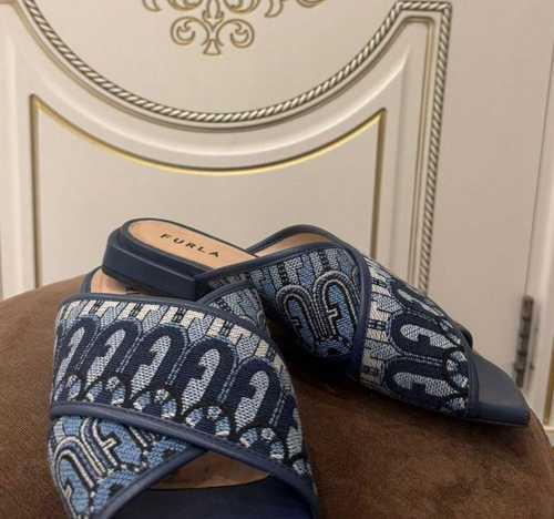 Туфли furla