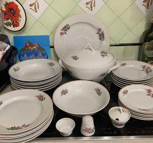 Сервиз столовый