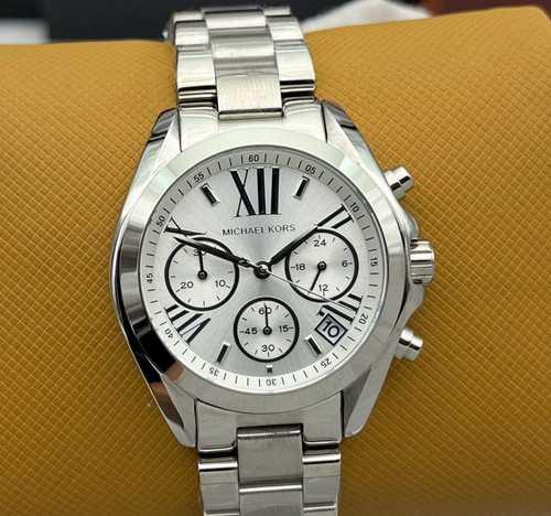 Женские часы Michael Kors