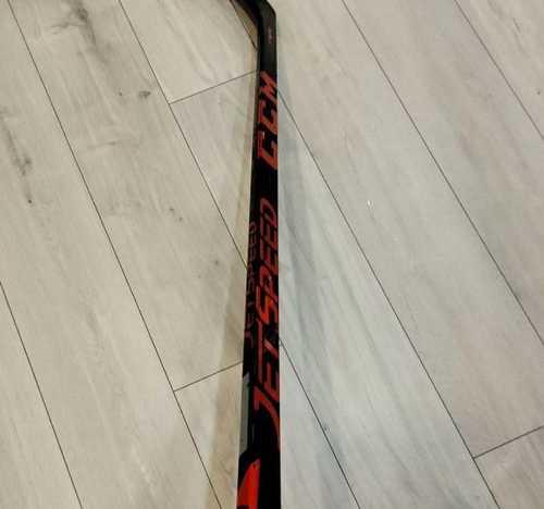 Клюшка ccm jetspeed ft 4 pro int (60flex ; p29)