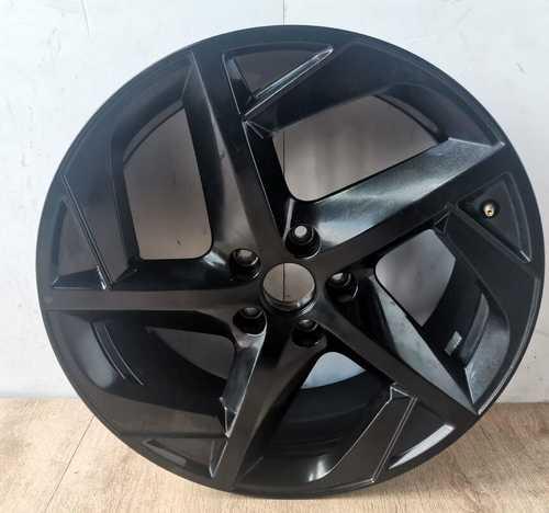 Диск литой колесный R18 Omoda C5 Омода Ц5