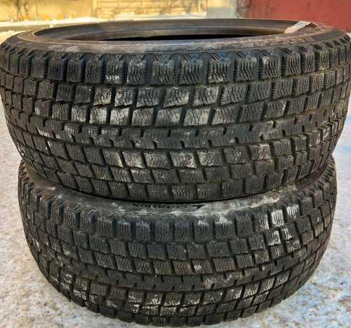 Bridgestone Blizzak Revo1 215/45 R17