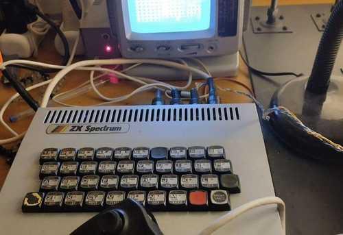 Zx Spectrum(все провода в комп), телевизор Siamins