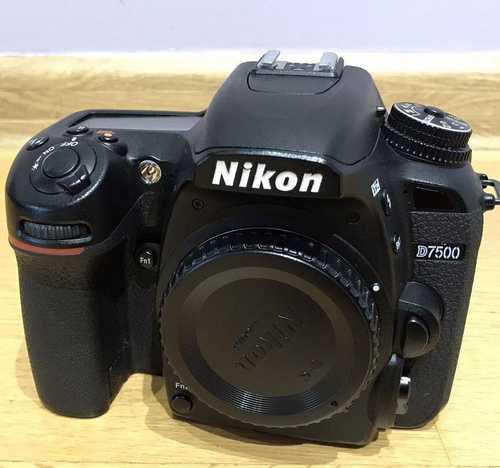 Nikon D7500 body (пробег 38 тыс)