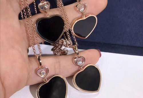 Колье Chopard Happy Hearts
