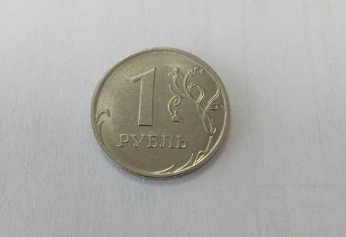 Монета 1 рубль с заводским браком