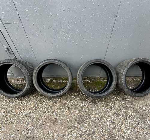 Accelera PHI 235/35 R19 91Y