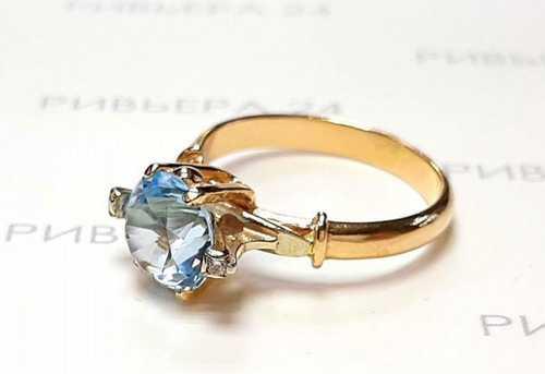 Золотое кольцо с топазом и бриллиантами 585 пробы