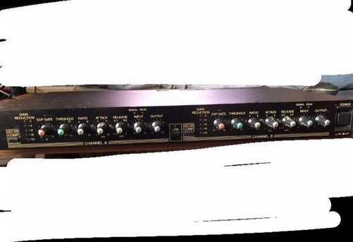 Yamaha compressor/limiter GC2020C