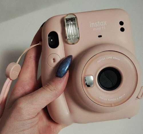 Фотоаппарат fujifilm instax mini 11 с чехлом