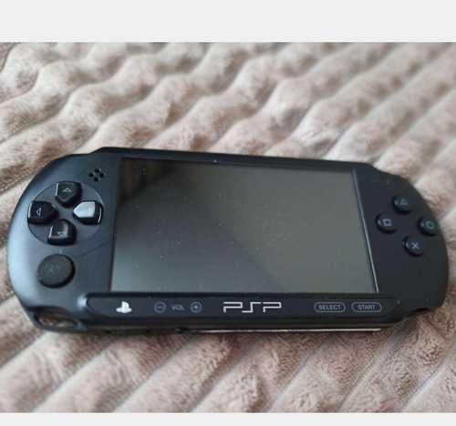 Sony psp e 1008