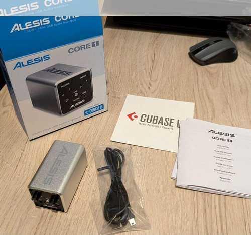 Портативная внешняя звуковая карта Alesis Core 1