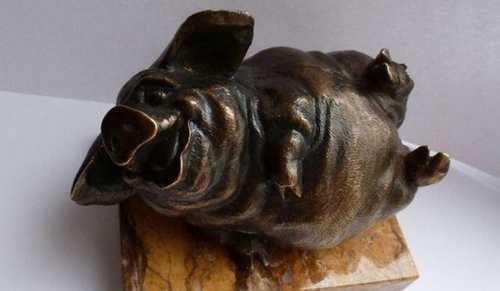 Свинья, поросёнок "Халявщик"- статуэтка бронза, ли