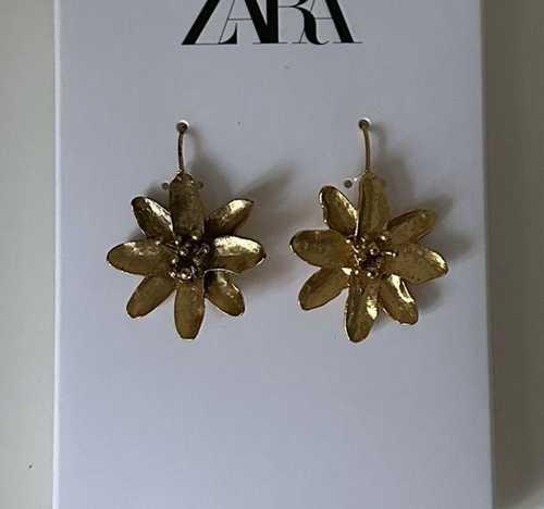 Серьги цветы Zara