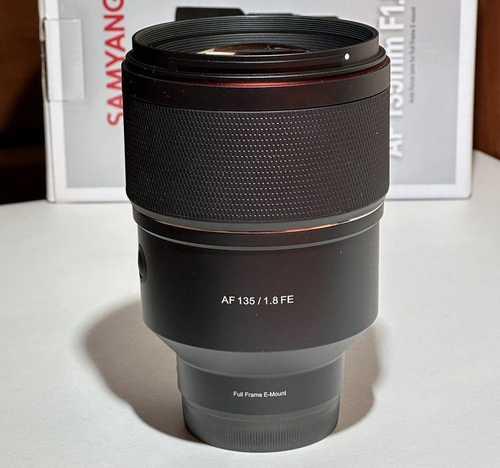 Samyang AF 135mm f/1.8 (Sony FE) как новый