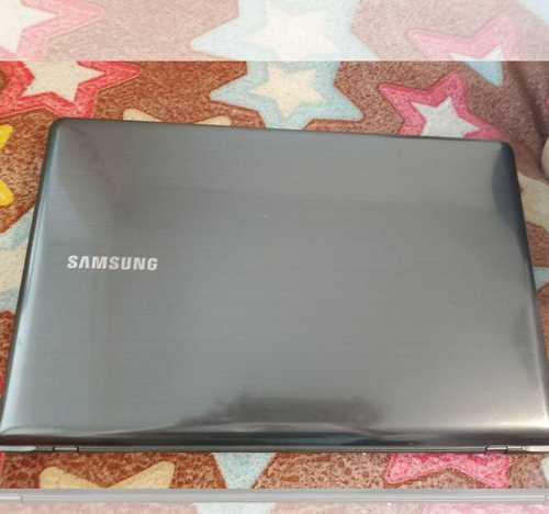 Ноутбук Samsung NP355v5c