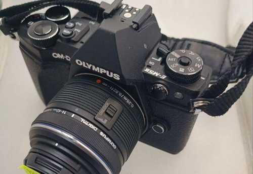 Фотоаппарат Olympus OM D E-M5 II kit 14-42mm б/у