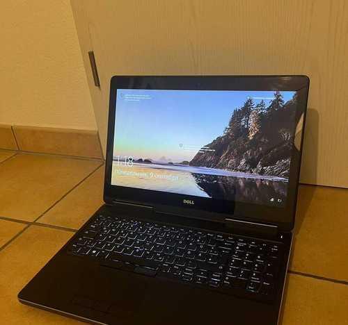 Dell Precision 7510 (i7, 1Тб, 16Гб DDR4)