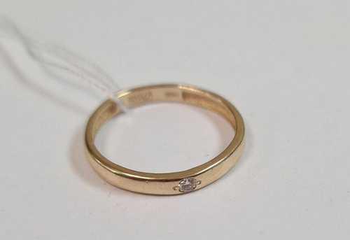 Золотое кольцо с бриллиантом 16,5 (рр471664)