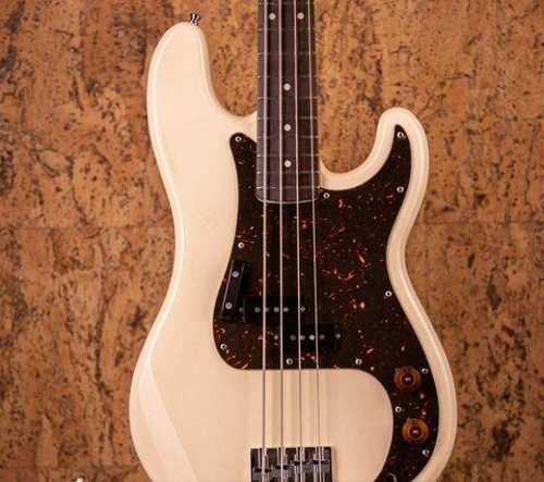 Fender PB70-70US Precision Bass Olympic White 2002