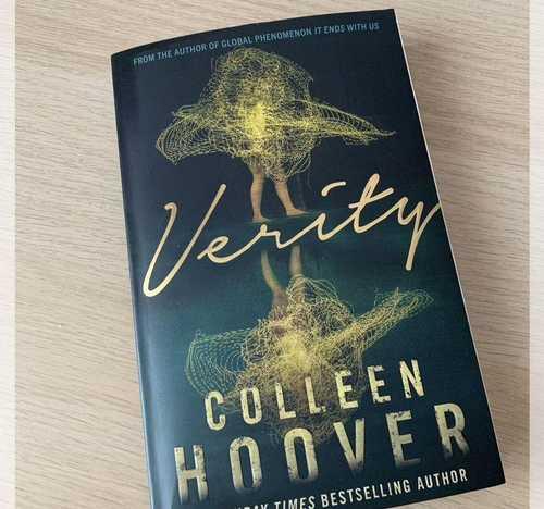 Verity Colleen Hoover книга на английском