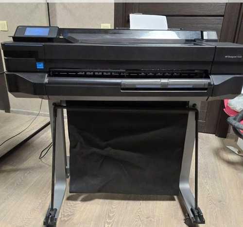 Широкоформатный принтер HP Designjet T520 (плоттер