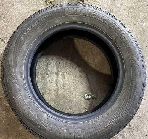 Roadstone Winguard SUV 225/65 R17 102H