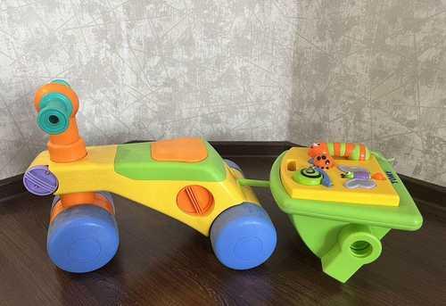 Каталка-самокат Tomy 2в1
