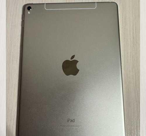 iPad pro 9.7 (2016)