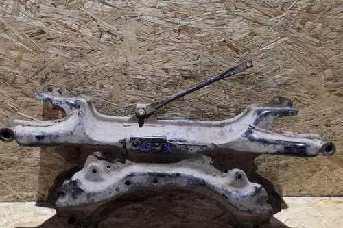 Подрамник двигателя Toyota Corolla 150 2007-2012
