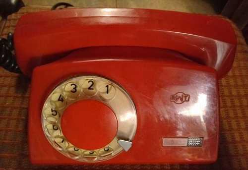 Телефон времен СССР