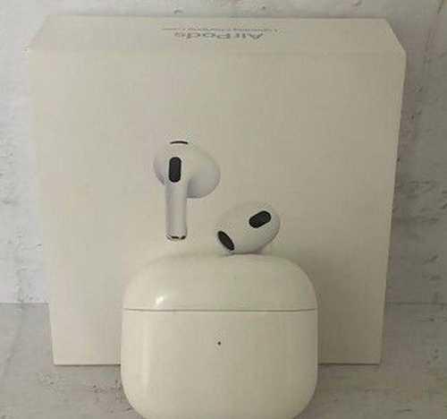 Беспроводные наушники Apple AirPods 3