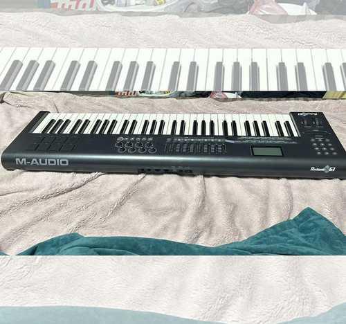 Midi клавиатура m audio axiom 61