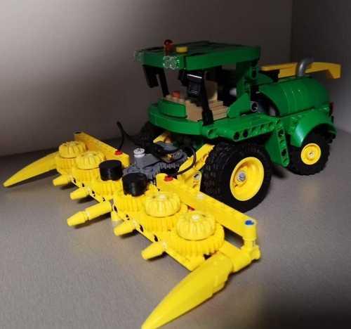 Lego Technic 42168 Комбайн John Deere 9700