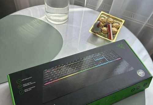 Продам клавиатуру Razer Ornata V3