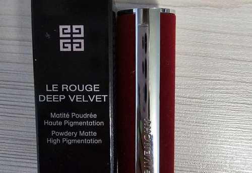 Матовая помада Le Rouge Deep Velvet Givenchy