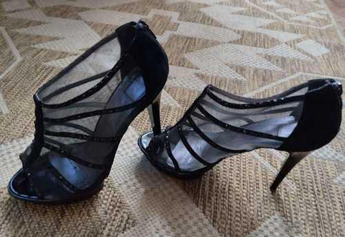 Туфли -босоножки женские 38 размер черные