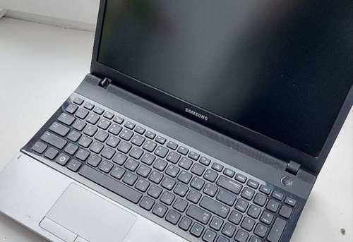 15.6" Samsung NP-300E5A, 500 ГБ, Core i3-2350M, RAM 4 ГБ, Intel HD Graphics 3000