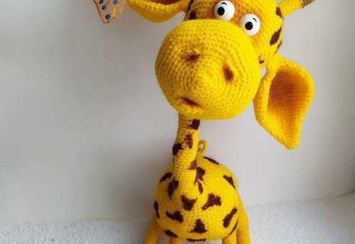 Интерьерная игрушка Жираф вязаный
