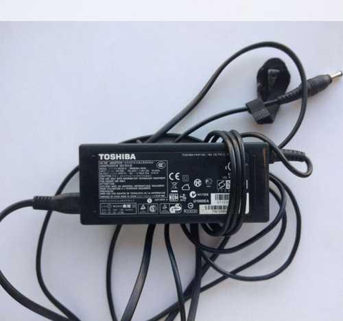 Блок питания Toshiba PA5035U-1ACA, 19V, 4.74A, 90W