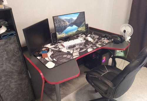 Компьютерный стол и кресло