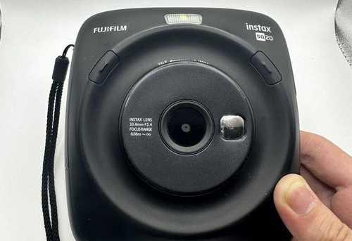 Фотоаппарат Fujifilm Instax Square 20