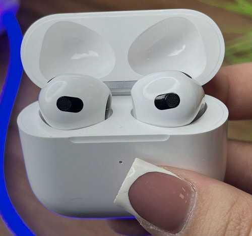 AirPods 3 (2025)