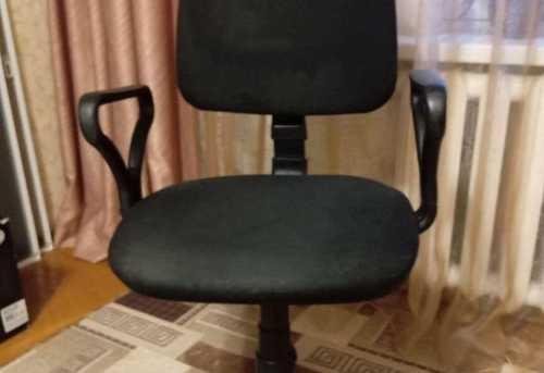 Продам офисное кресло для компьютера