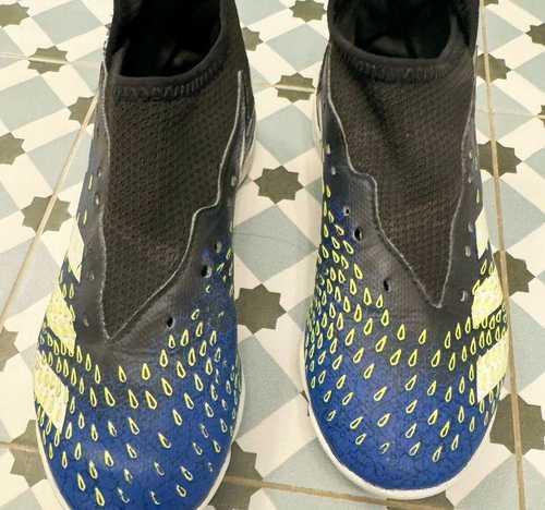 Футзалки adidas predator 35
