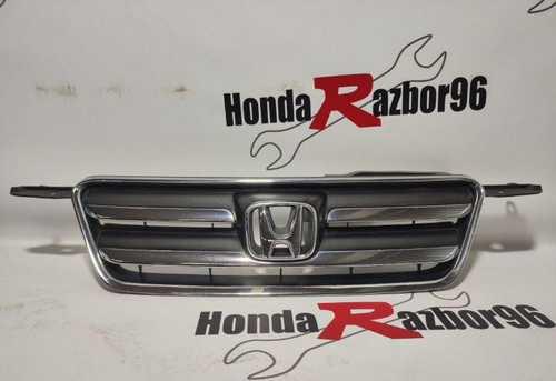 Решетка радиатора Honda Cr-V 2 RD8 K20A4 2006