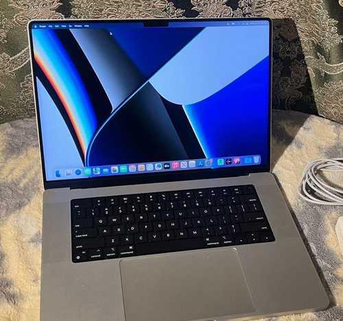 MacBook Pro 16 M1 Max 32/1TB Silver 88 циклов