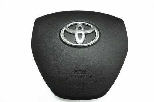 Подушка безопасности Toyota Corolla. Крышка